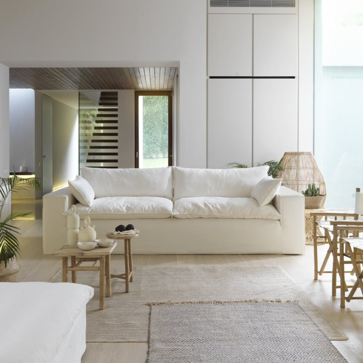 Sofa Island | Happinez Ibiza